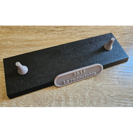 Base for the Heller “Le redoutable” model